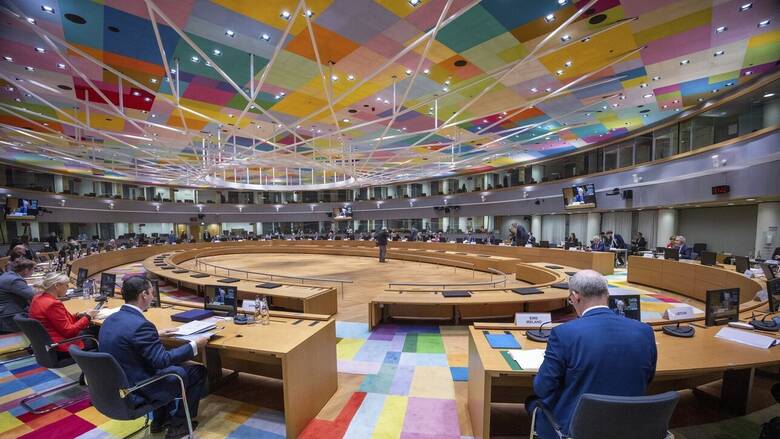 Ρήτρα διαφυγής: Προς παράταση της «ευελιξίας» και το 2023 - Politica.gr