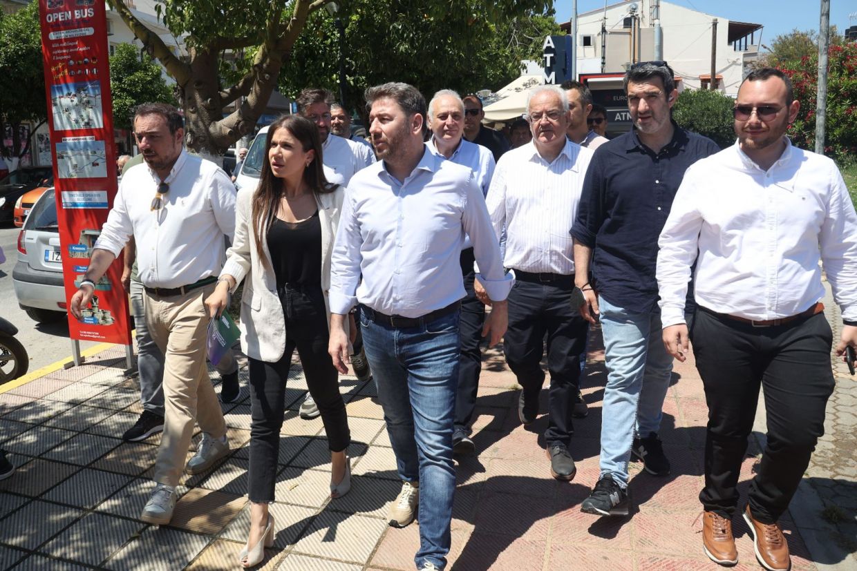 Ο Νίκος Ανδρουλάκης στο Γάζι και την αγορά του Ηρακλείου (photos ...